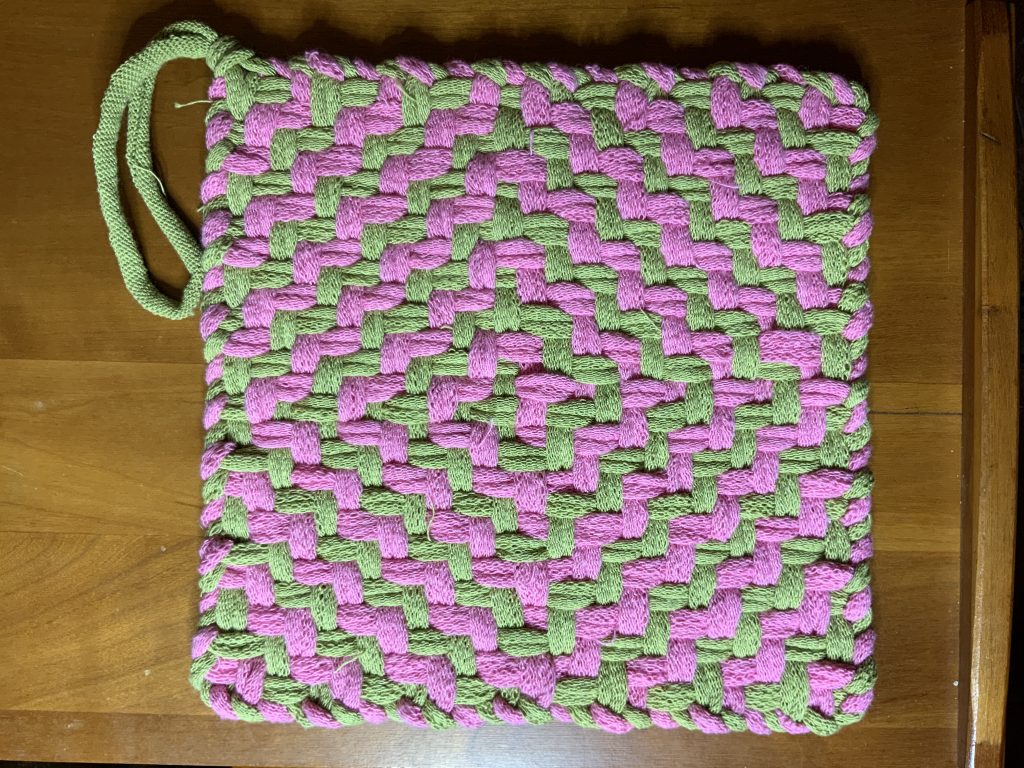 Diamond Spiral – Piglet's Potholder Patterns