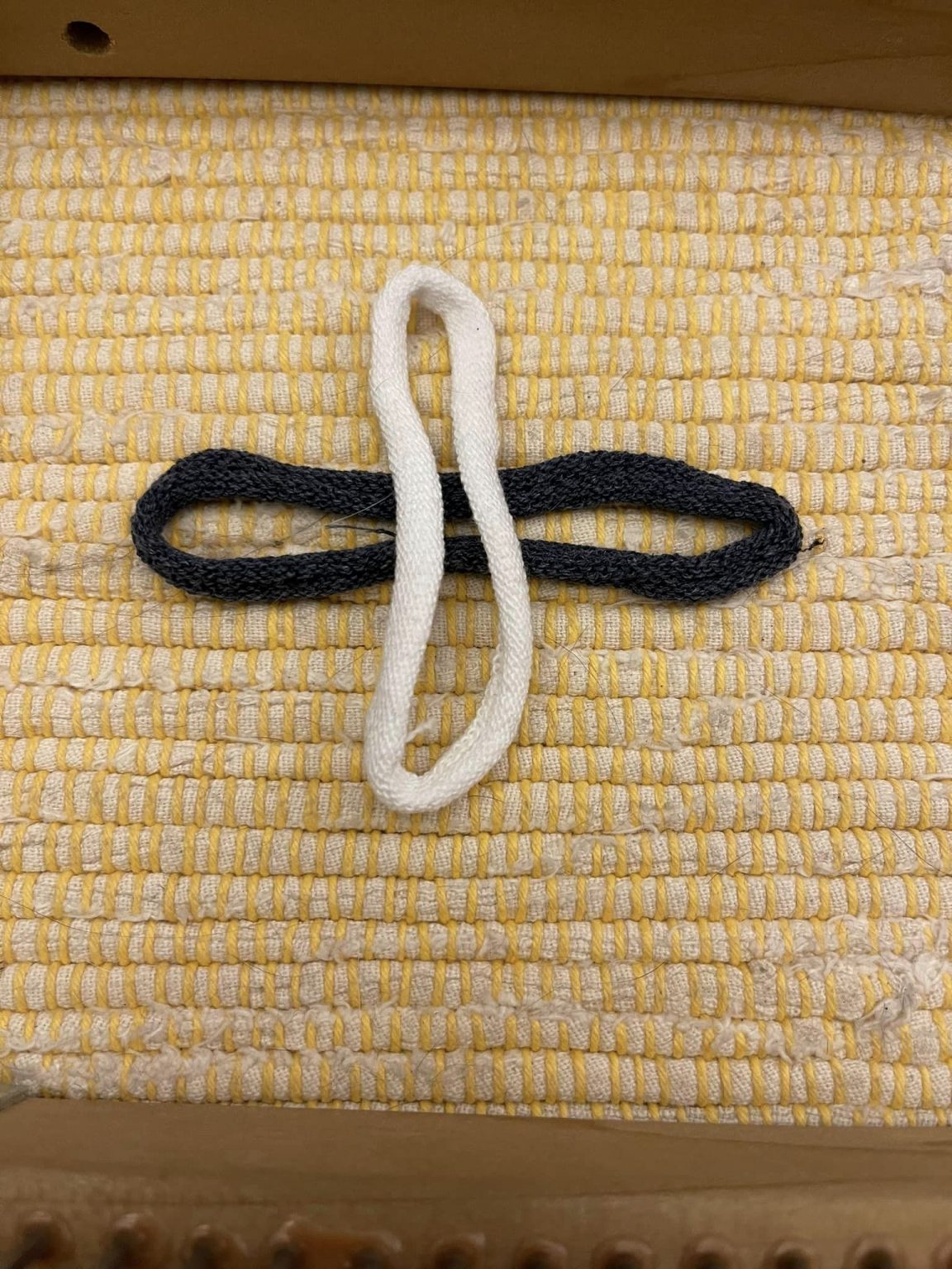 Clasp Weave – Piglet's Potholder Patterns