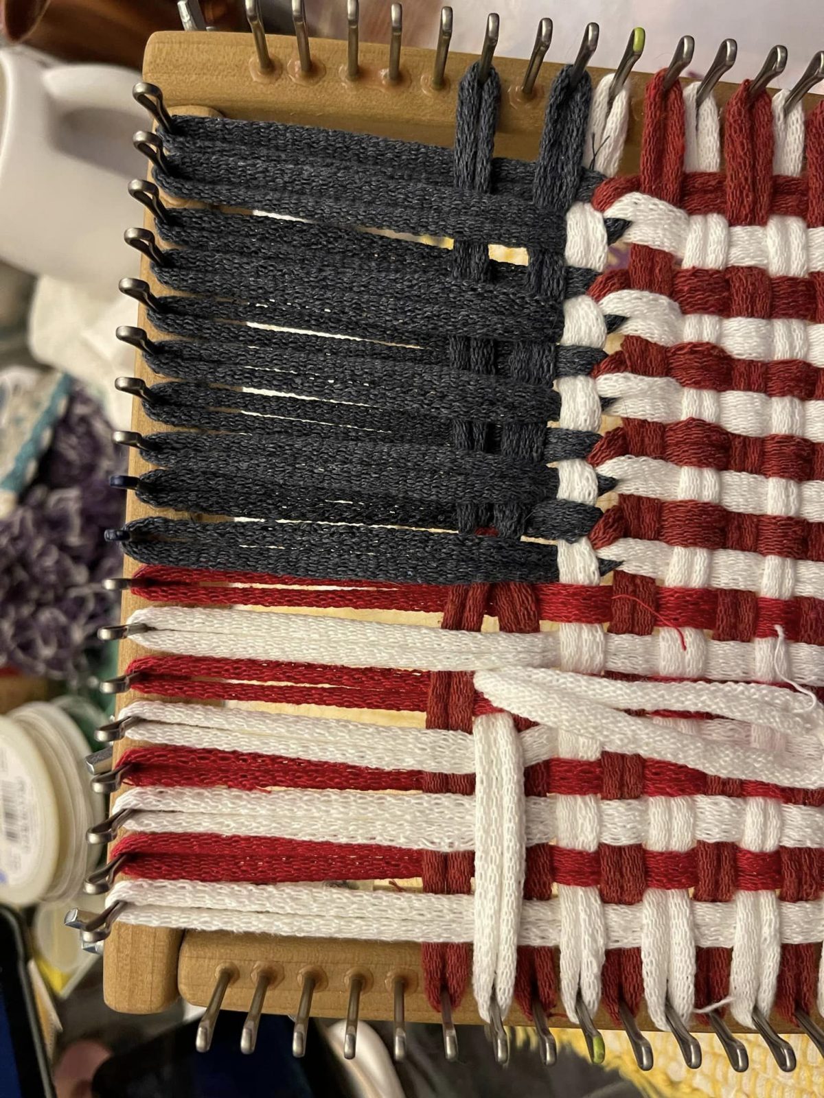 Clasp Weave: American Flag – Piglet's Potholder Patterns
