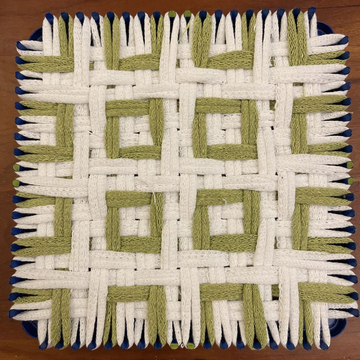 Spinning Boxes – Piglet's Potholder Patterns